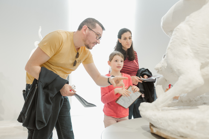 Discover a museum through the investigations of Mouseîon | Journées ...